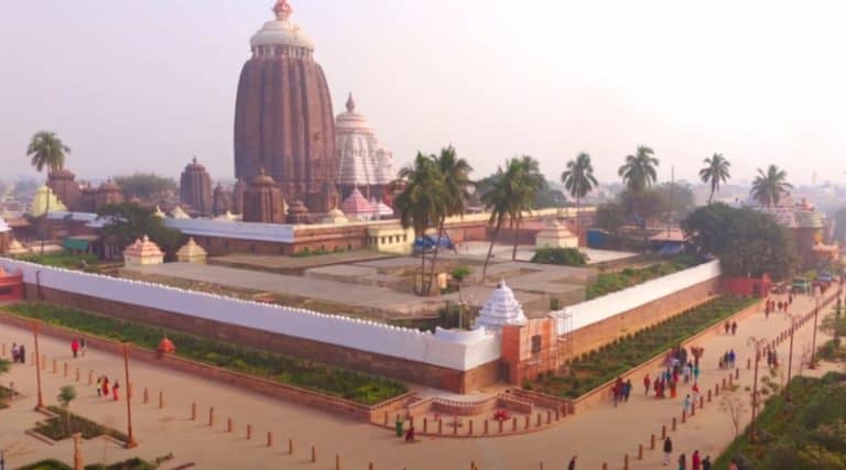 Shree Jagannath Puri Temple - A Complete Visitor’s Guide